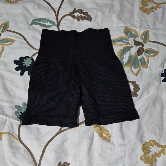 Gianni Bini | Shorts | Gianni Bini Kids Black Ribbed Shorts | Poshmark